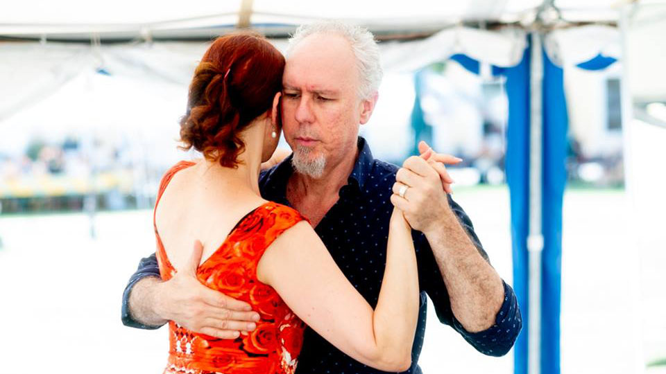 Carlos Alberti * Private, Milonguero Argentine tango lessons in Amsterdam